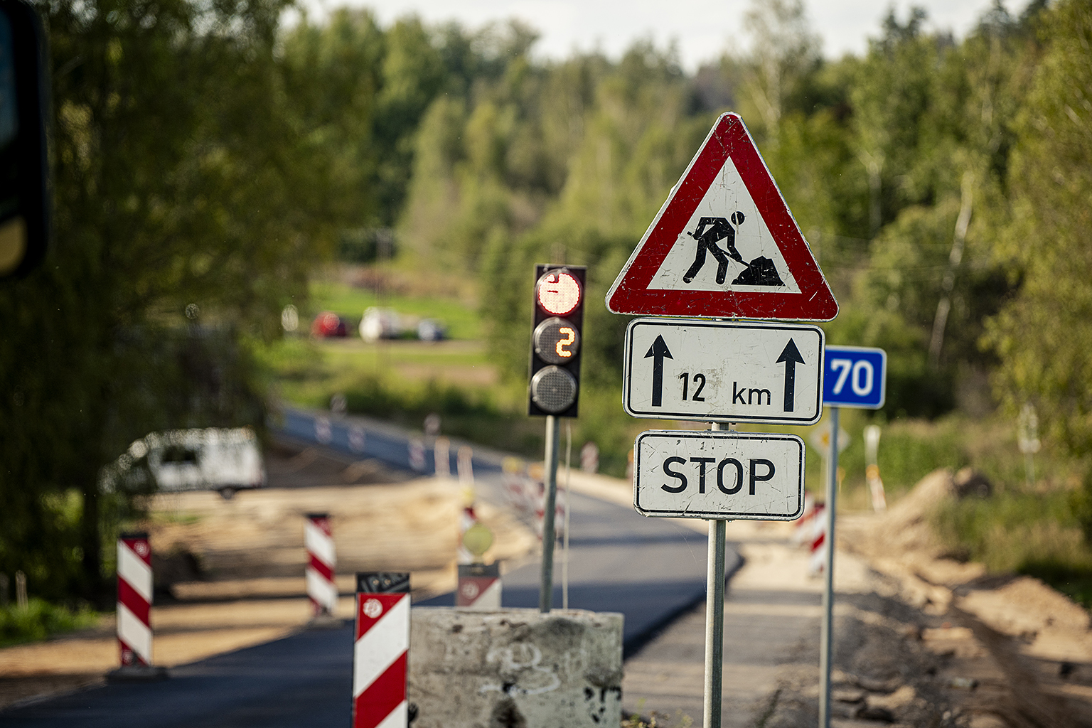 Ceļu būvdarbu laikā plašākie satiksmes ierobežojumi patlaban ir Vidzemē ...