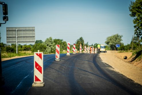 Būvdarbi notiek 75 valsts autoceļu posmos; starp Koknesi un Vecbebriem ...