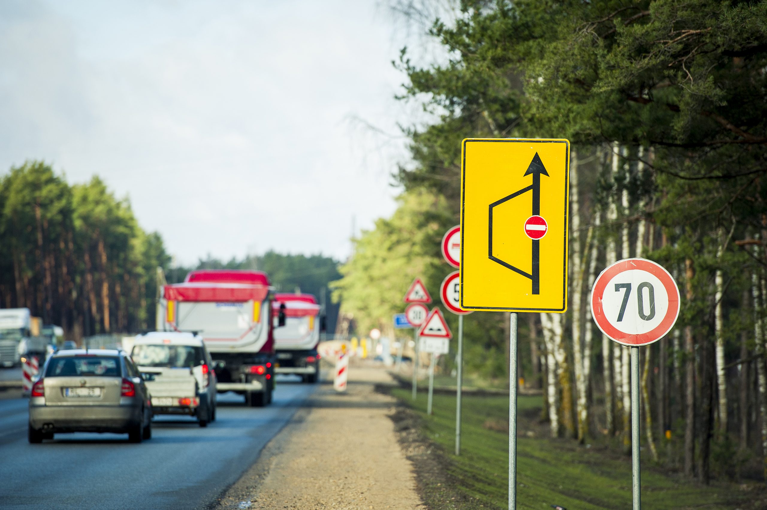 Sākoties mācību gadam, satiksme kļūs intensīvāka un ceļam jāplāno ...